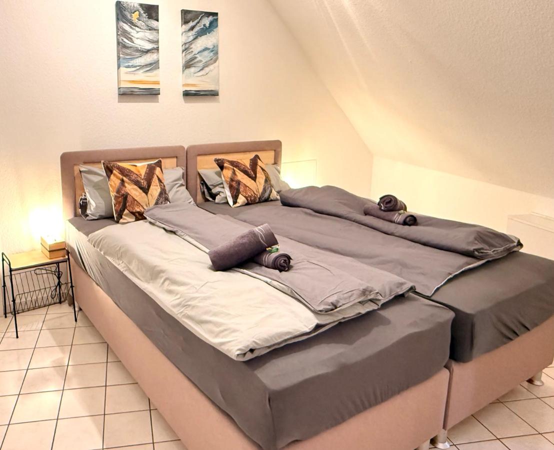 Femo SCHICK und EDEL kpl Wohungen 2 Bäder eigener Eingang in Burbach - Bedandbreakfast.eu