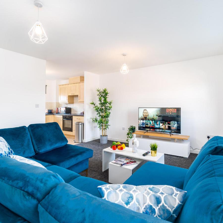 Cozy Two Bed Apartment - Parking - Fast Wi-Fi 6CWD in Birmingham ...