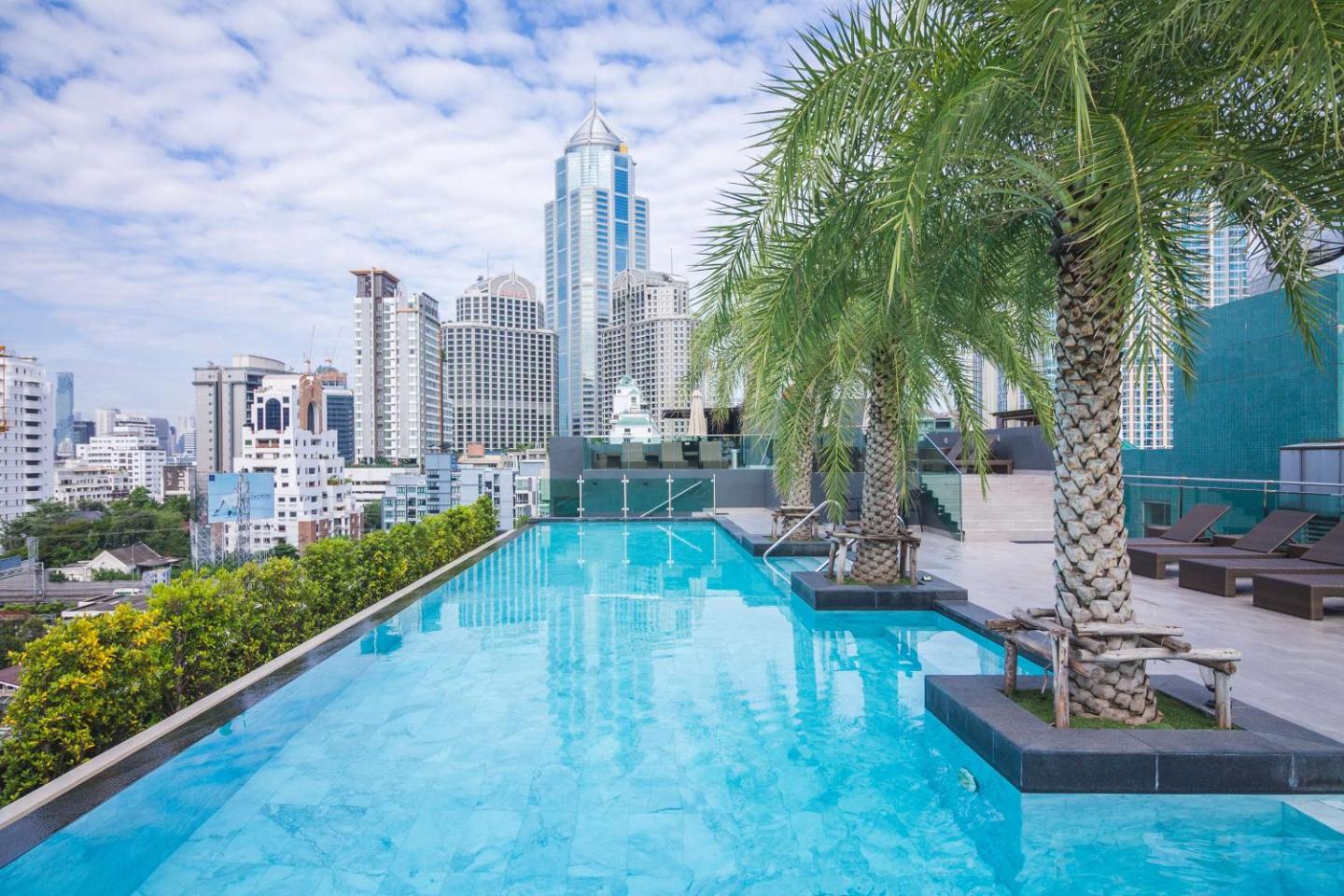 Surestay Plus By Best Western Sukhumvit 2