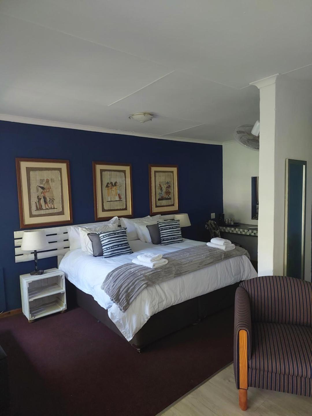 Wayside Lodge