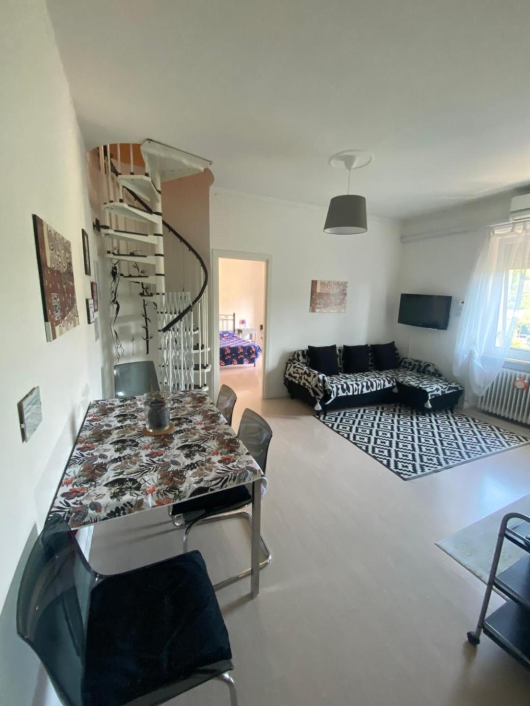 Appartamento Lella Con Meravigliosa Vista Vicino Alle Terme Zona Bagni