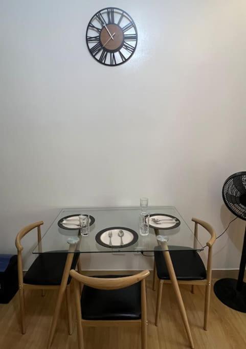 Trees Residences Staycation Fairview QC, Quezon City - Cheap Booking at ...