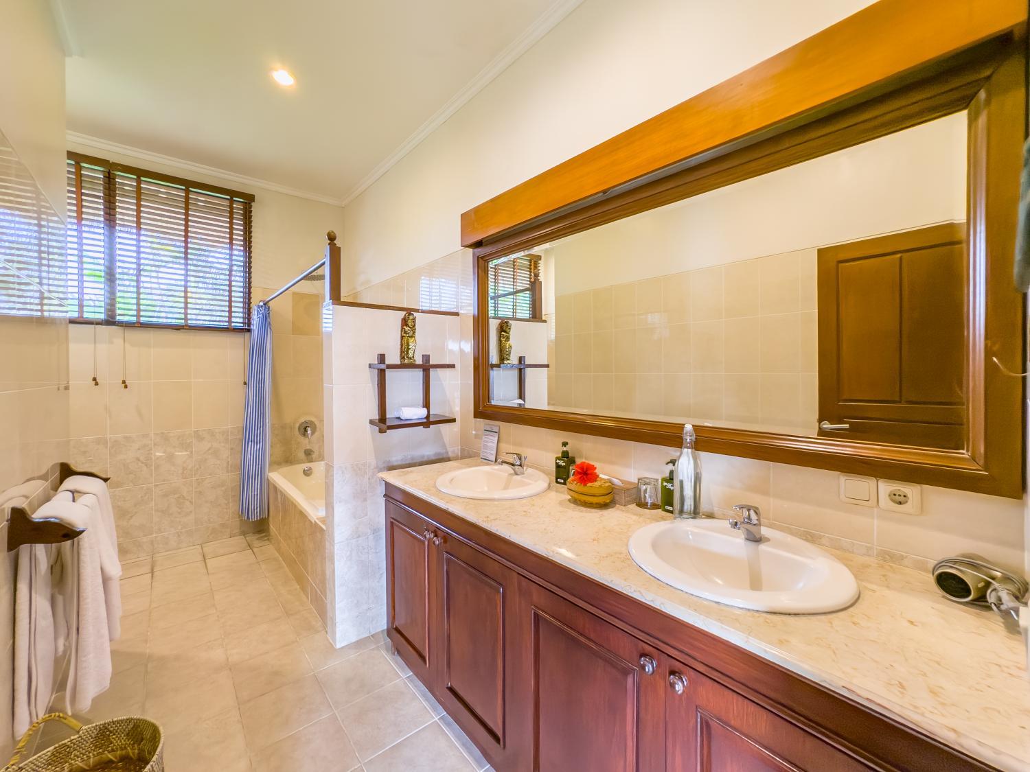 Villa Arjuna managed by Villa Bugis, Badung Booking Murah di tiket.com