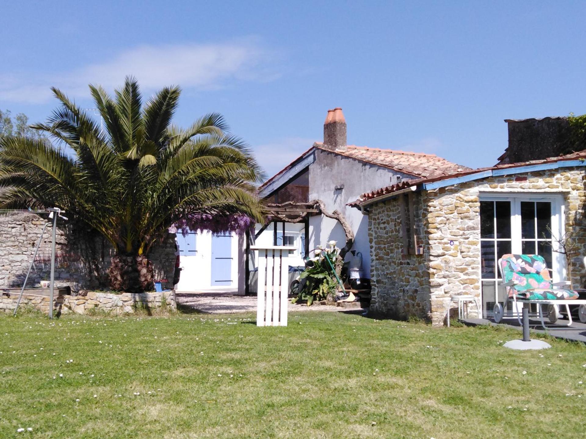 MICHELIN Longeville-sur-Mer map - ViaMichelin