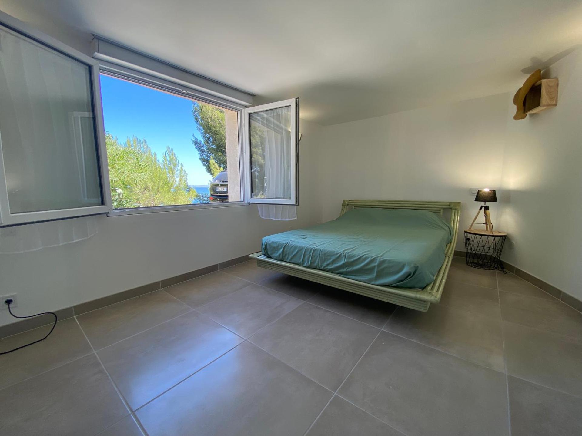 MICHELIN Istres map - ViaMichelin