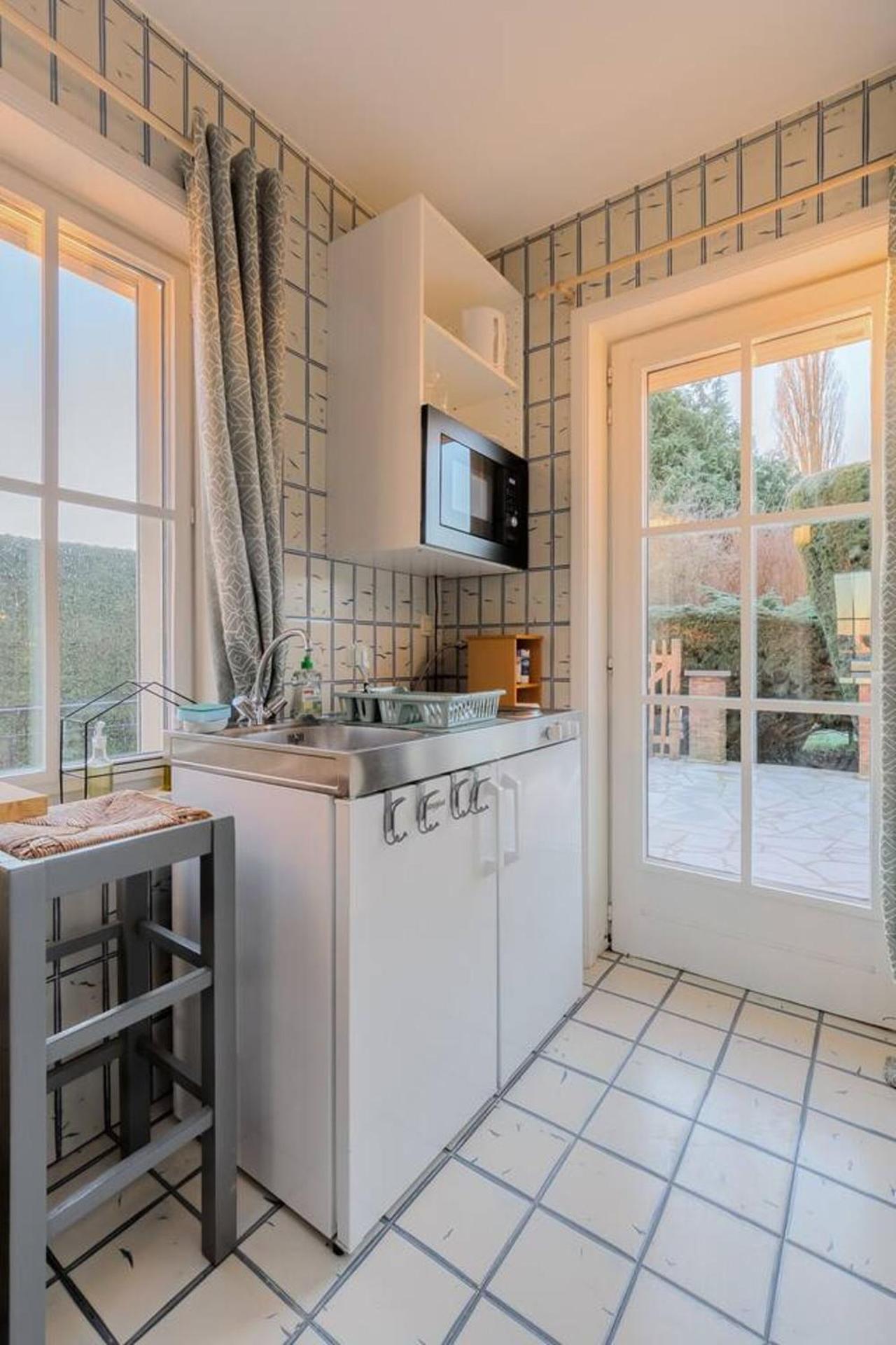 MICHELIN Courcelles map - ViaMichelin