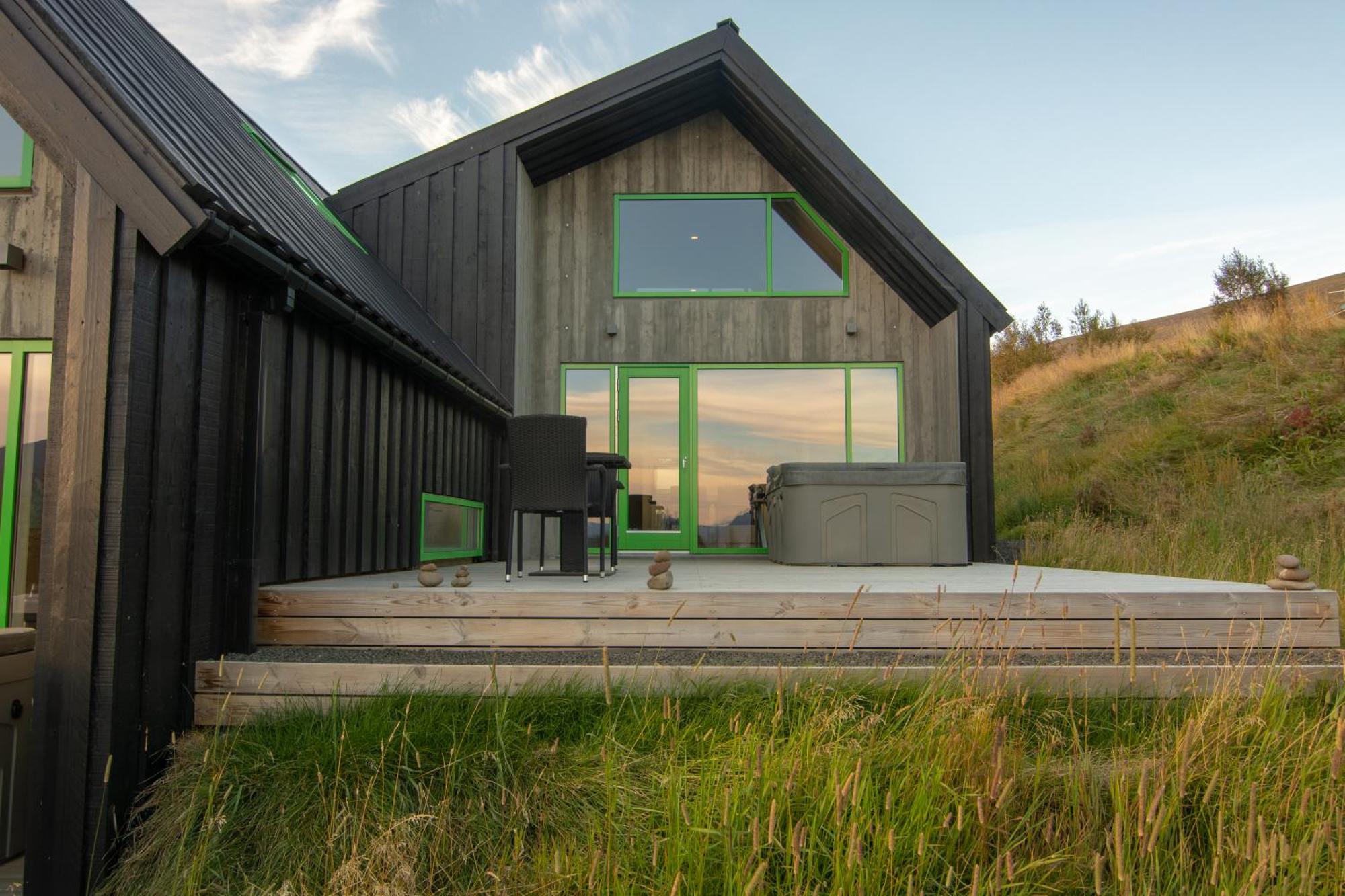 Viking Cottages & Apartments | Guide to Iceland