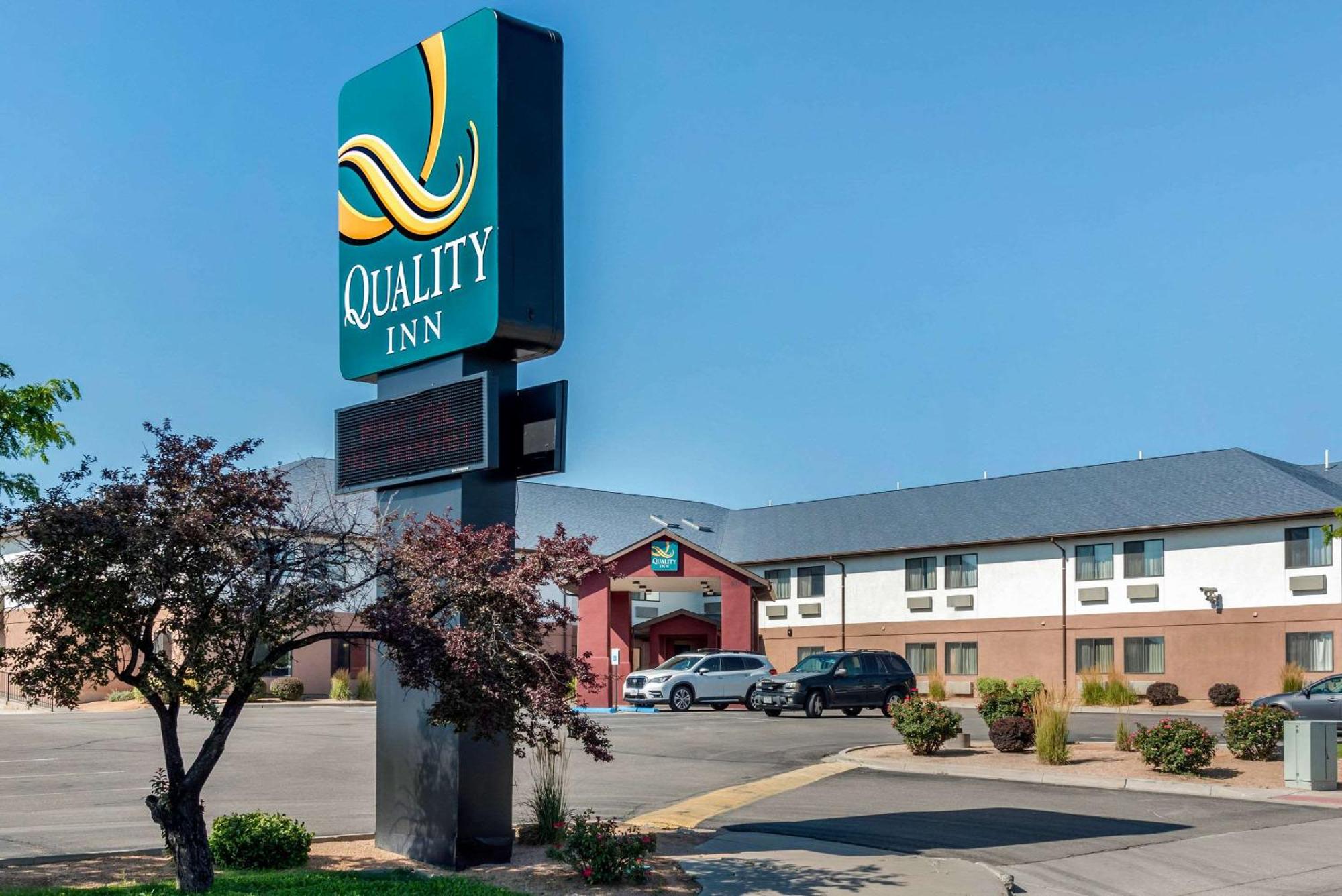 Quality Inn I-25 - Cotur