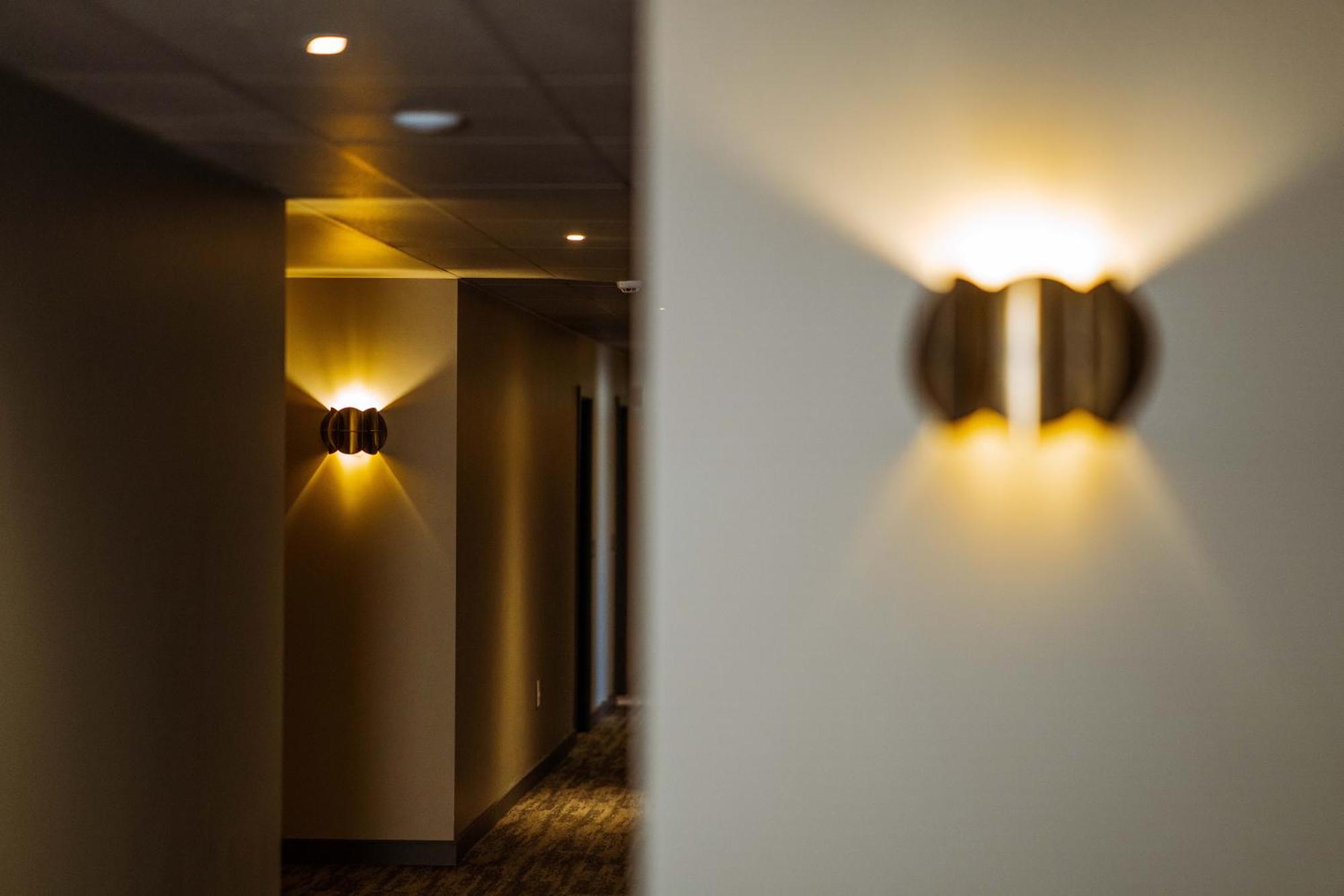 Konvin Hotel Near Keflavik Airport | Guide to Iceland