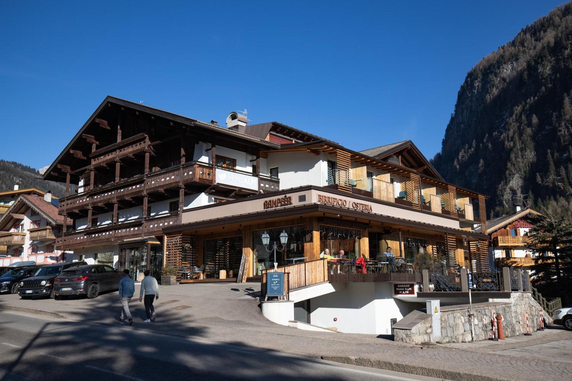 Pozza di Fassa, Trentino Alto Adige da 534