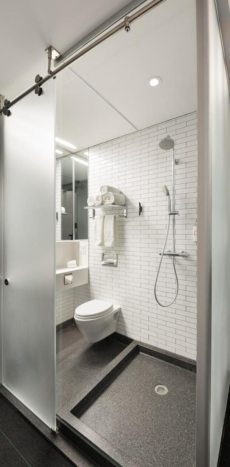 Top 10 Gay Accommodations & Gay Bnbs in New York 🌈