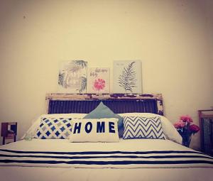 Obelisco Hembra, Santo Domingo