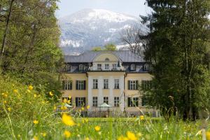 Villa Trapp BOOKING in Salzburg: TODAY`S HOTEL DEAL