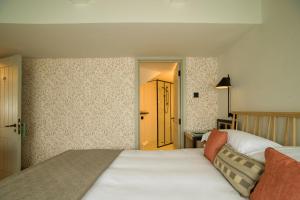 Minster Mill Hotel Review, Cotswolds | Telegraph Travel