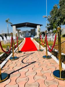 Boeketlong Lodge, Jane Furse, South Africa: prices, occupancy, contact ...