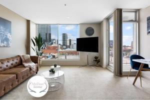 North Terrace Adelaide Hotels | North Terrace Hotels in Adelaide ...