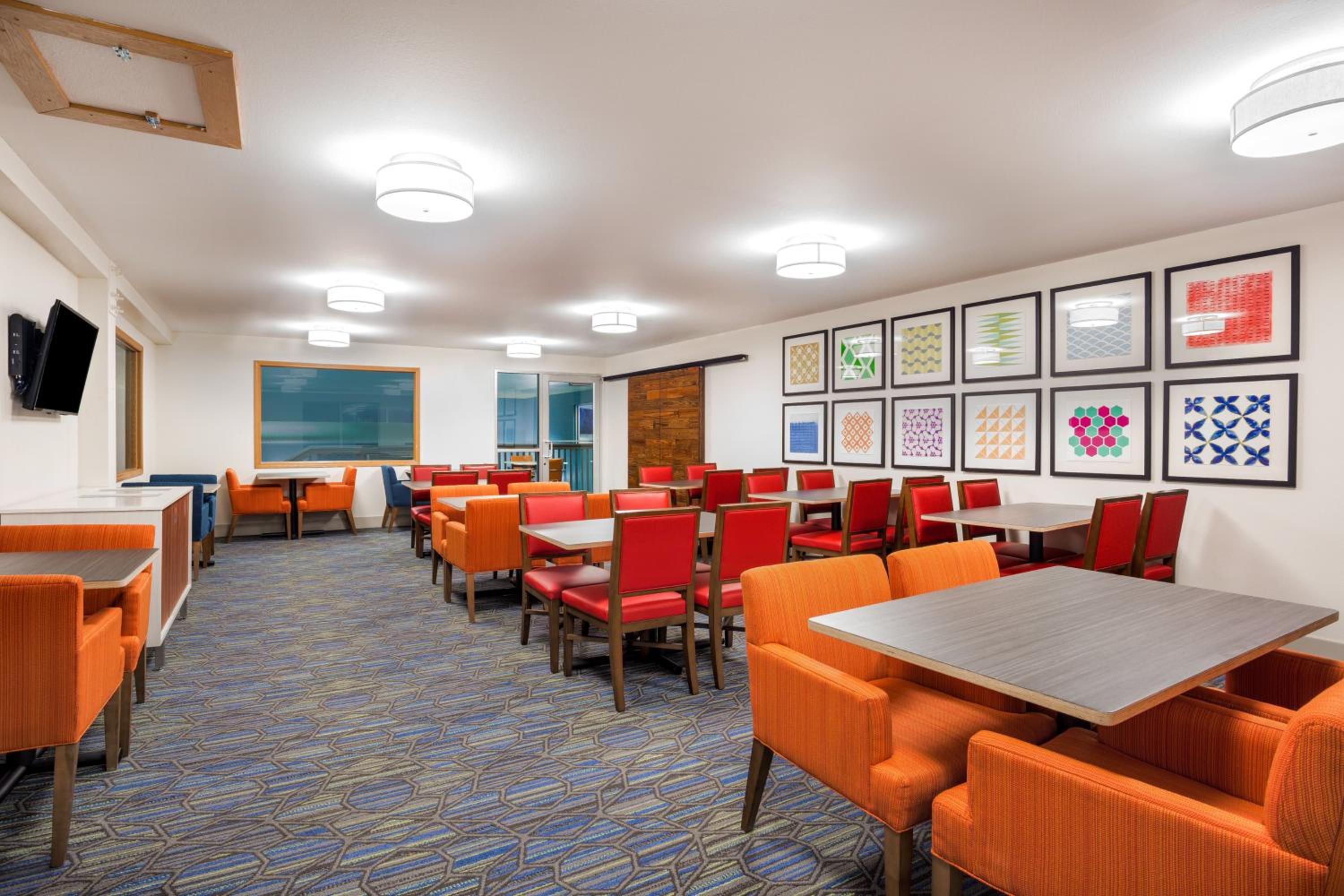 Holiday Inn Express Wisconsin Dells By IHG - Best stays in Wisconsin ...