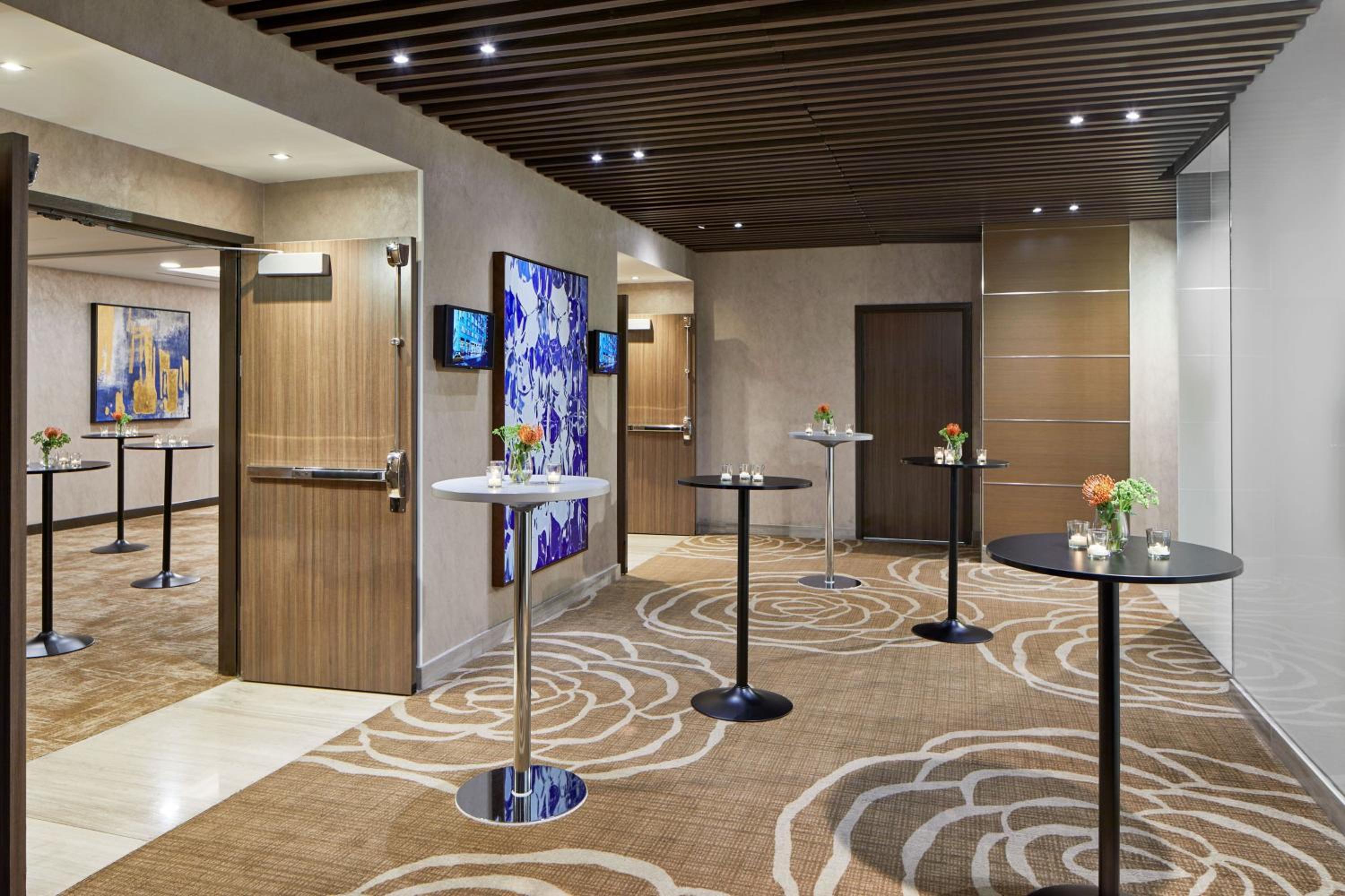 Courtyard by Marriott New York Manhattan/Midtown West - Best stays in ...