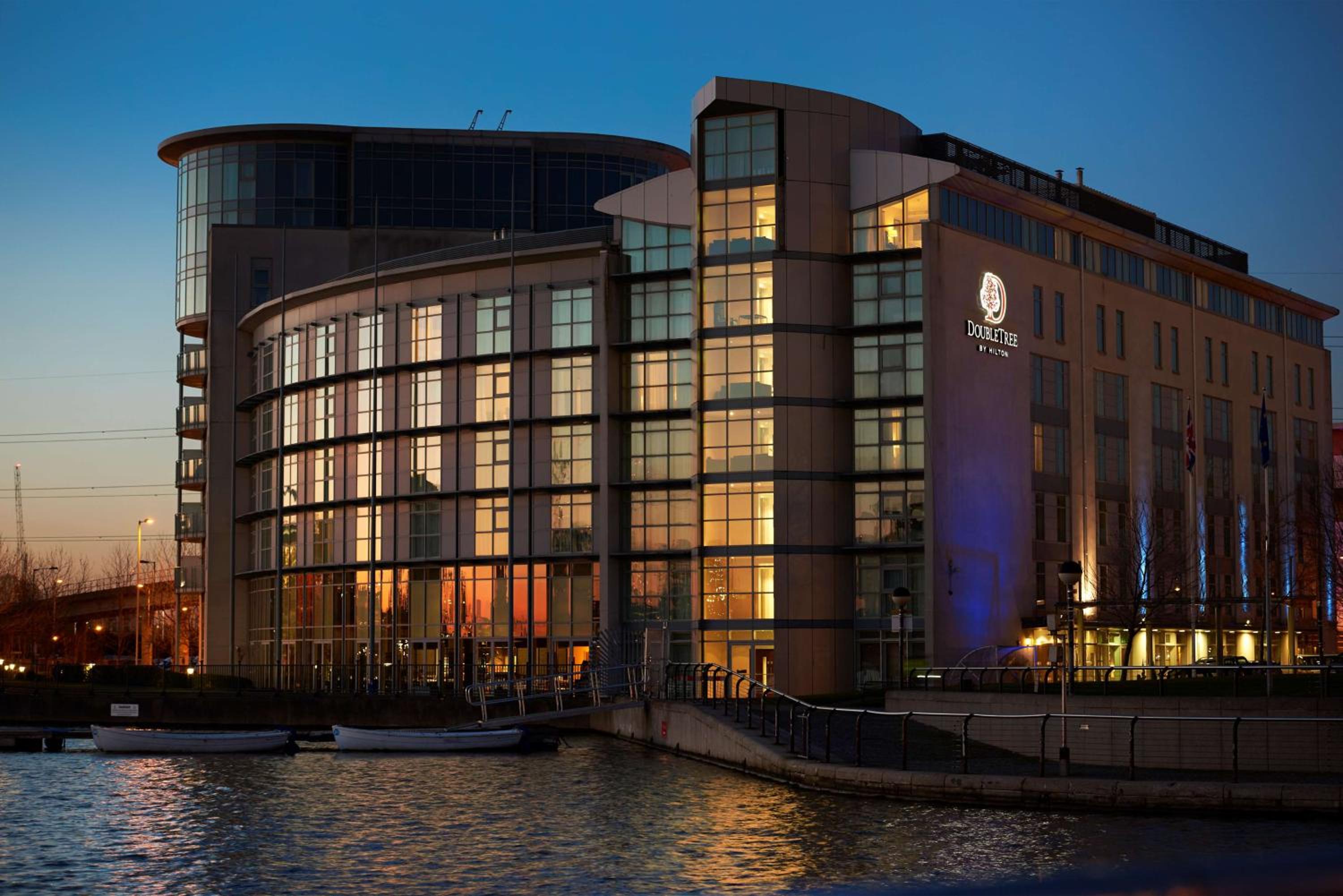 DoubleTree by Hilton Hotel London Excel - Best stays in East London ...