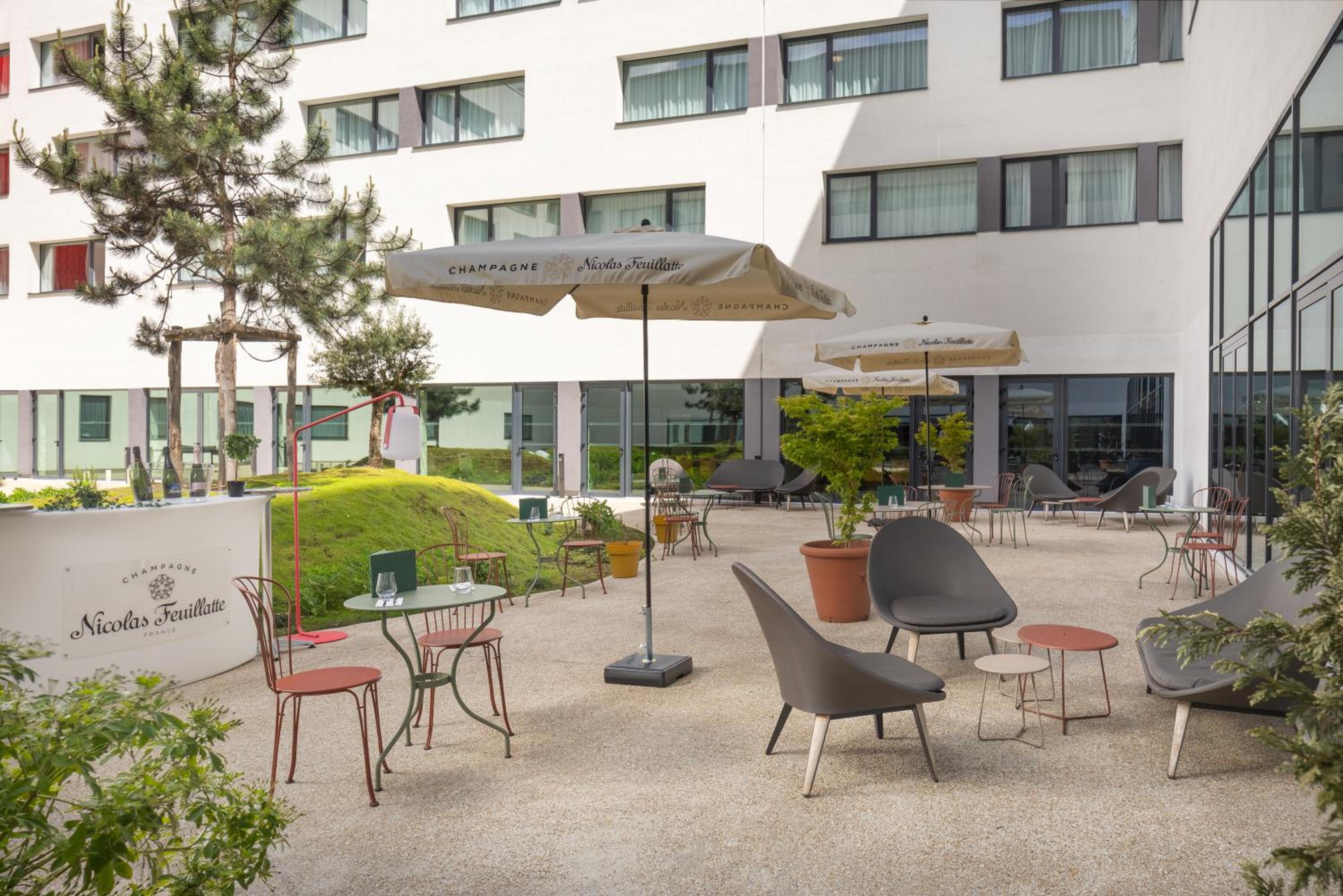Hyatt Place Paris Charles de Gaulle Airport - Best stays in Roissy ...