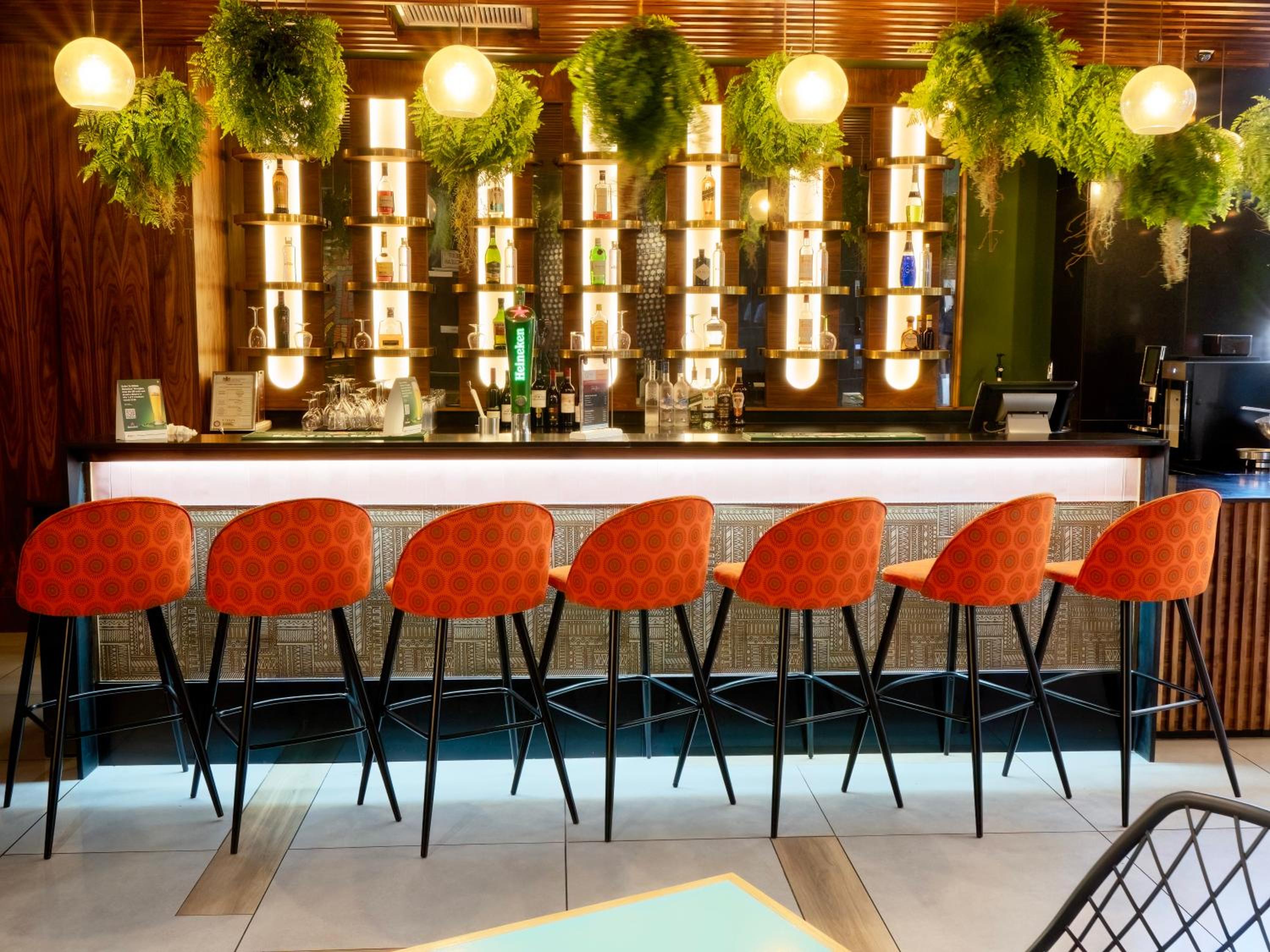 Signature Lux Hotel by ONOMO - Sandton - Best stays in Johannesburg ...