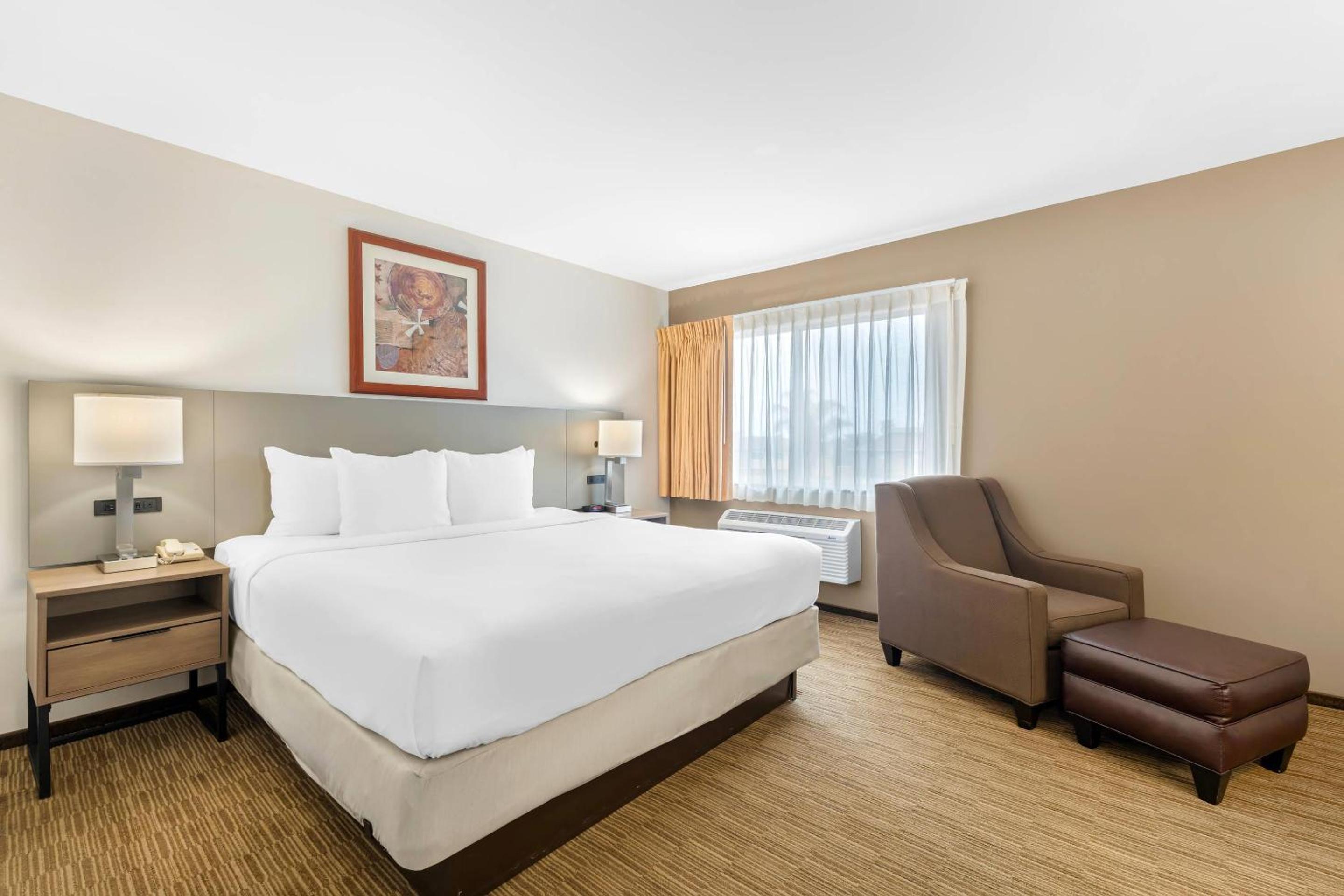 Comfort Inn Cockatoo Near LAX Airport - Best stays in Hawthorne ...