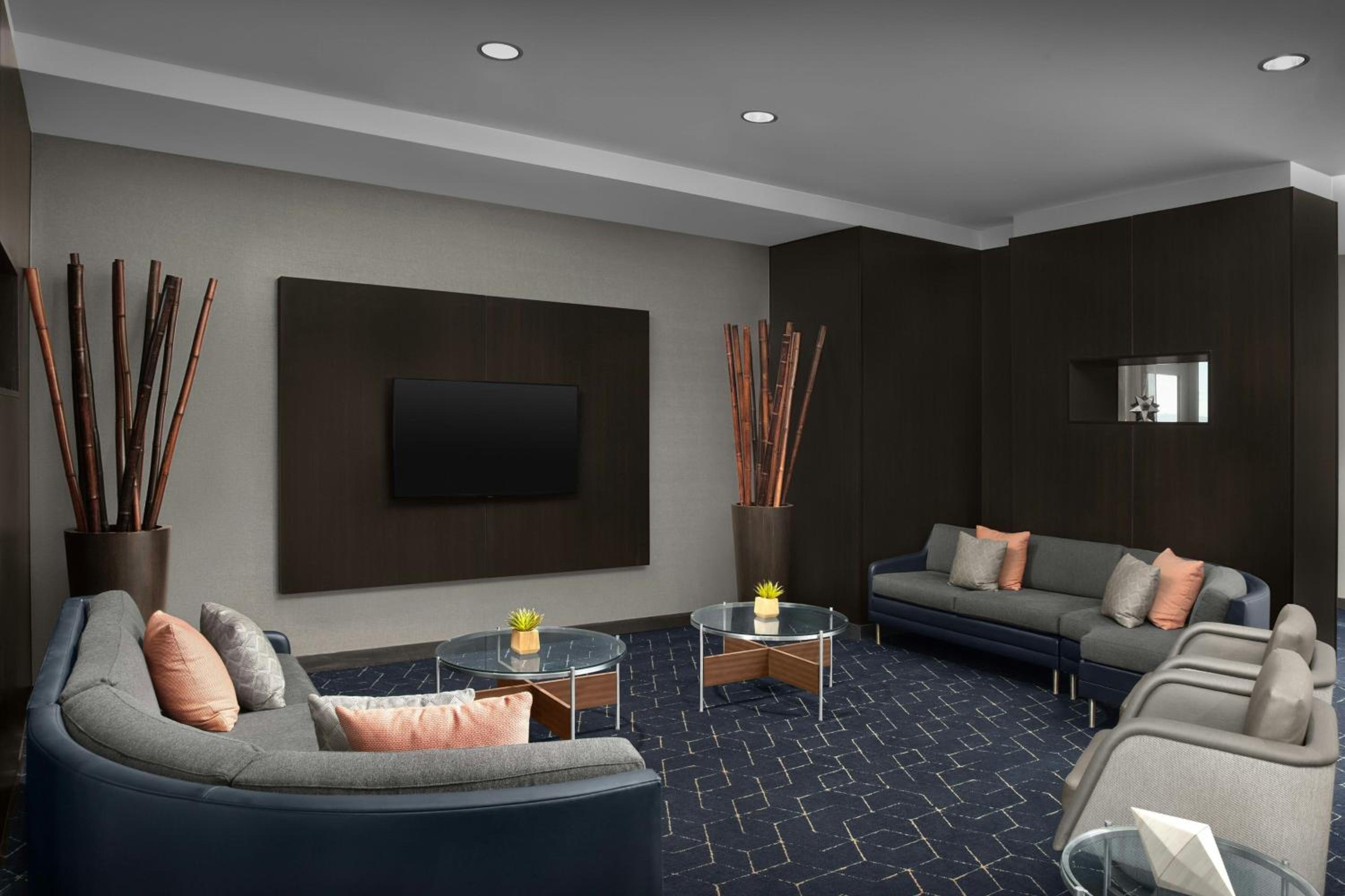 Courtyard by Marriott Phoenix Chandler/Fashion Center - Best stays in ...