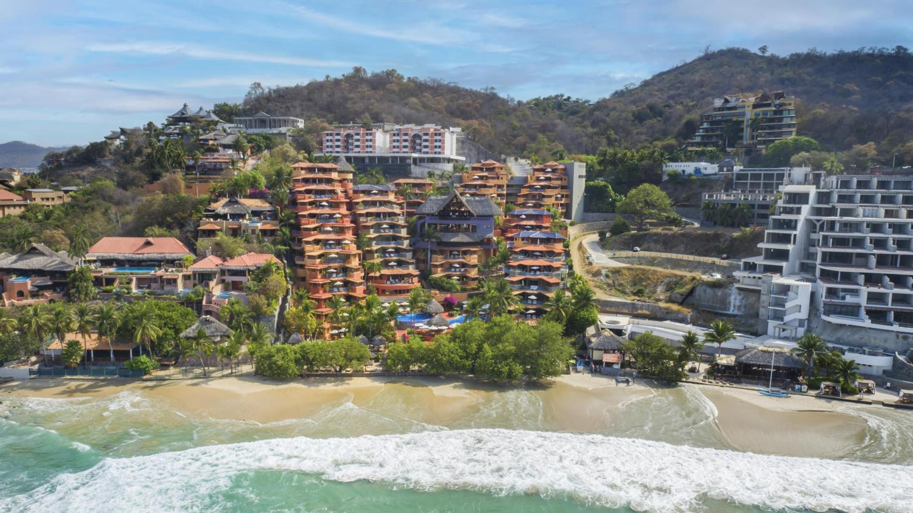 Hilton Grand Vacations Club Zihuatanejo - Best stays in Zihuatanejo ...