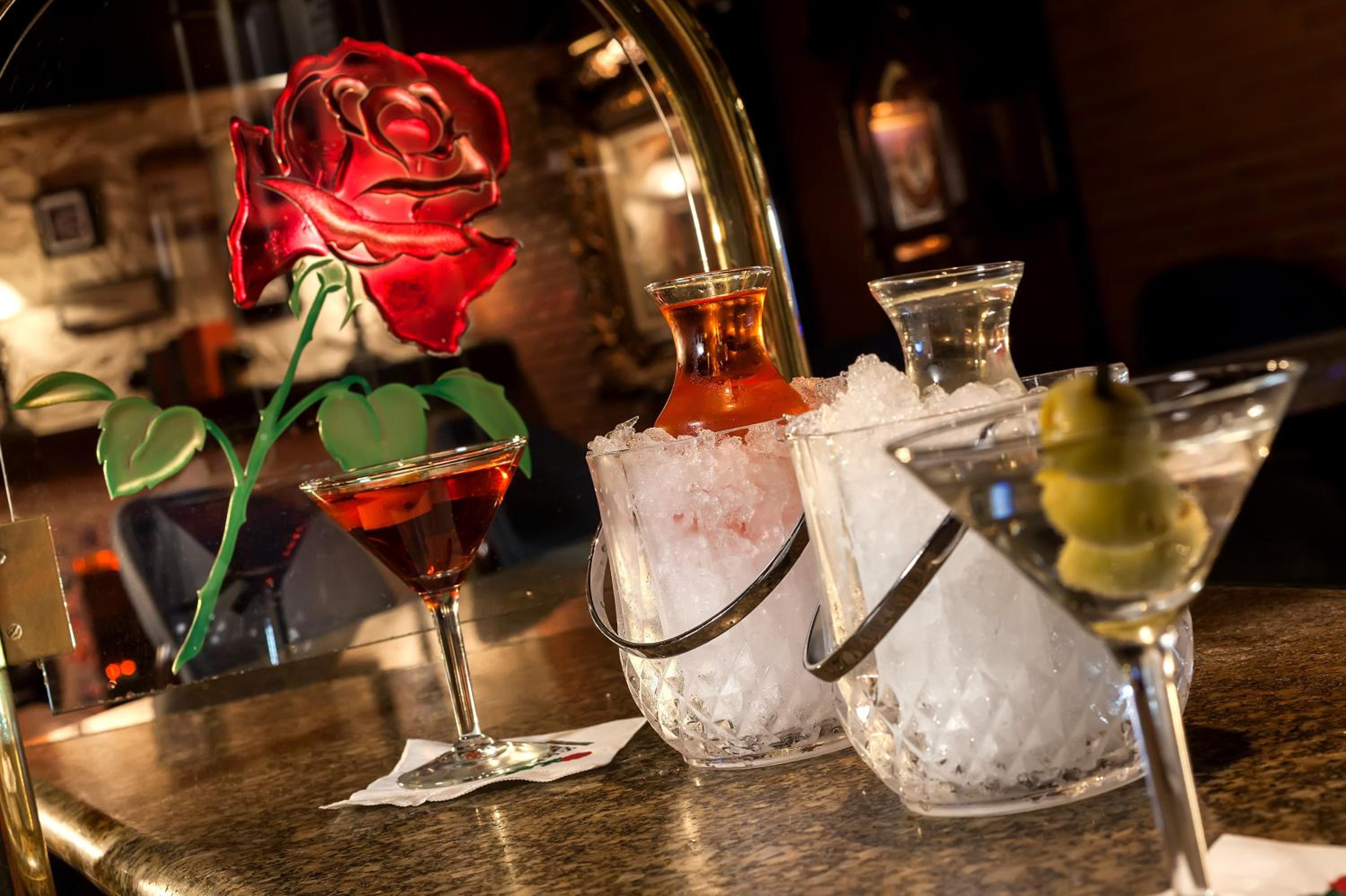 Four Queens Hotel And Casino - Best stays in Las Vegas, Nevada - Skiplagged