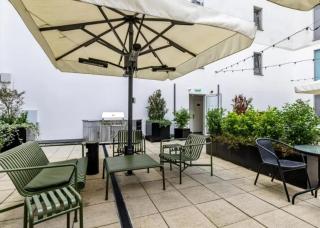 Students Only, Silver Studio Lower Level at Portobello Residence ...