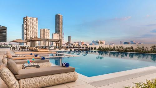 14 Best Romantic Staycations In Manila, The Philippines - Updated 2024 ...
