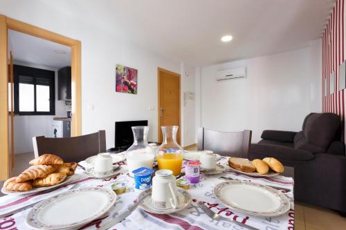 Apartamentos Santa Barbara - Alicante (Alacant)