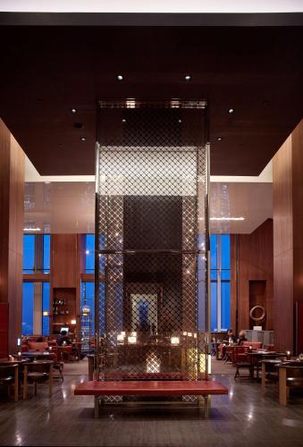 Andaz Tokyo is born, the rooftop bar on Toranomon Hills' 52nd floor ...