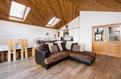 Lodge 9 Glengoulandie Lodges - Loch Tay