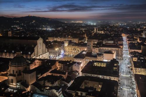 Visione Strada Maggiore 62 - Bologna