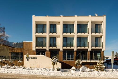 Liptovsky Jan City Center Mapa y ubicación de hoteles en Liptovsky Jan ...