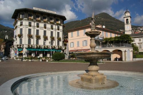 Tra Cielo E Lago - Cernobbio
