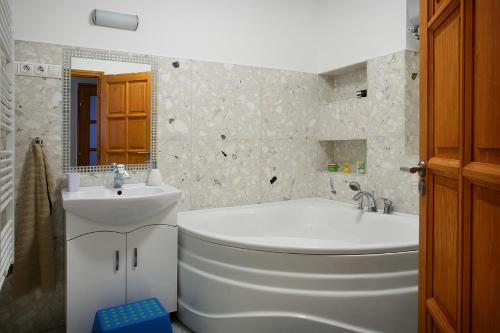 Ecomfort Apartment - Kecskemét