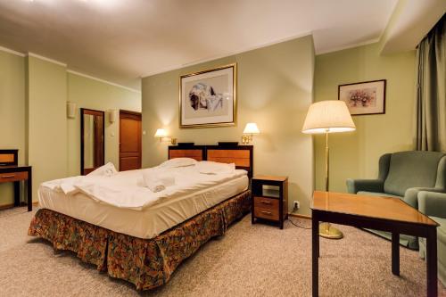 Villa Plaza - Warsaw, Poland - Updated 2026: Prices and reviews ...