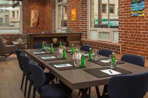 The Mark Spencer Hotel - Portland, USA - Updated 2026: Hotel prices and ...