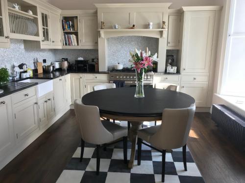Stramongate Apartment - Kendal
