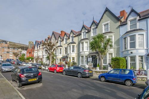 Cosy Llandudno Apartments - Llandudno
