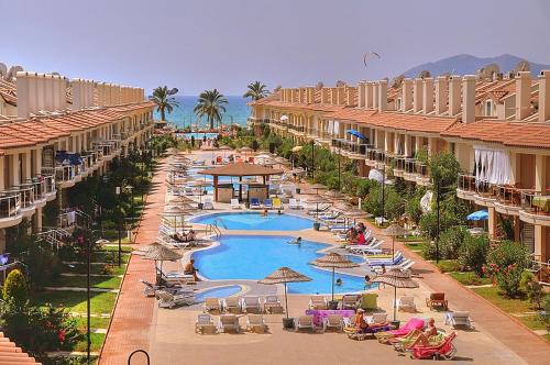 Sunset Beach Club Aqualettings Mermaid 30 - Çalış Beach