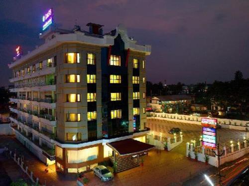 192 Homestays, Resorts And Hotels In Thrissur Based On Your Budget ...
