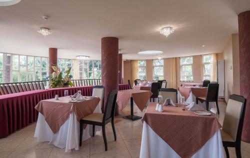 11 Best Hotels in Entebbe, Uganda