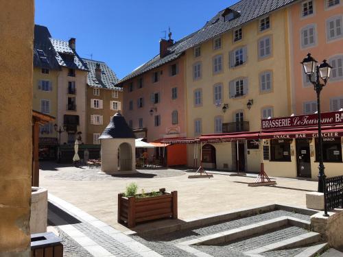 Au "Gargouillard" De La Citadelle Vauban - Serre Chevalier