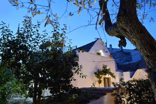 Trulli Madia Luxury Location-new - Alberobello