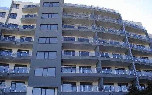 Apartamente în Nisipurile de Aur: regim hotelier, prețuri și recenzii ...