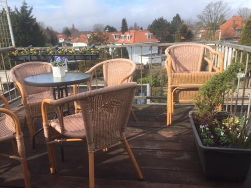 Gezellige Zolder In Wassenaar Met Dakterras - Wassenaar