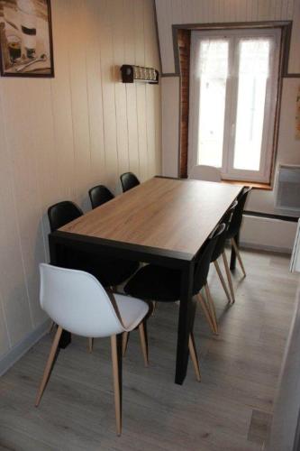 "Le 5" Residence Brousse - Chambon-sur-Lac